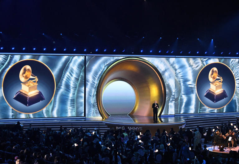 Hollywood events postponed, canceled over LA fires: Weeknd concert ...