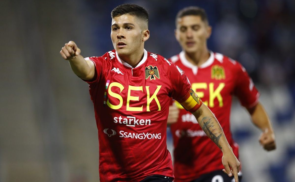 "Víctor Felipe Méndez jugará en Colo Colo": Coke Hevia revela la movida de Almirón por nuevo ...