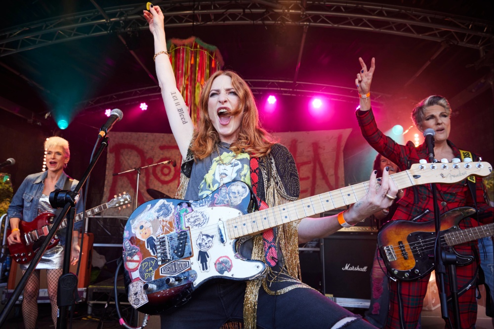 ‘Happy Valley' Creator's New Drama ‘Riot Women' Sees Joanna Scanlan ...