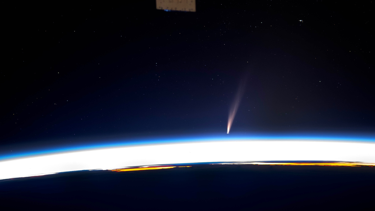 Rare Comet G3 ATLAS Visible Tonight After 1,60,000 Years: Where And How ...