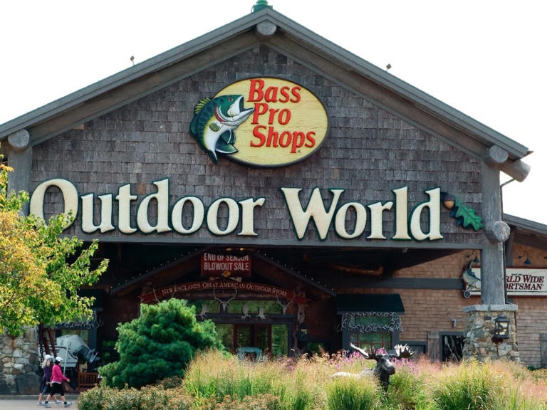 Construction Begins On New Bass Pro Shop, At Riverton In Sayreville