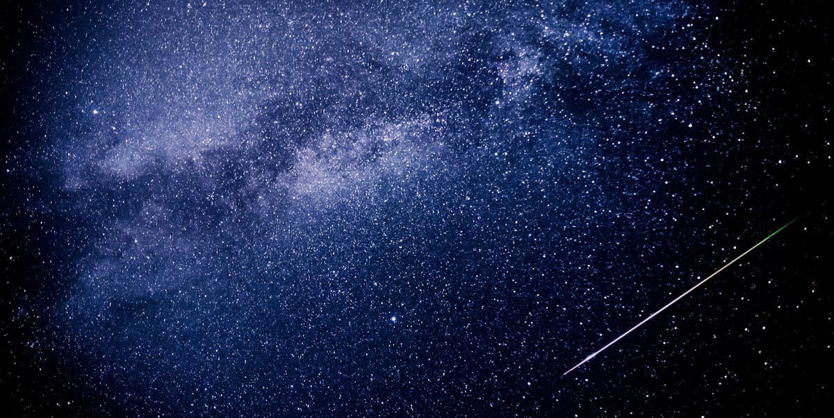 Comet only visible every 160,000 years to appear in UK skies this week