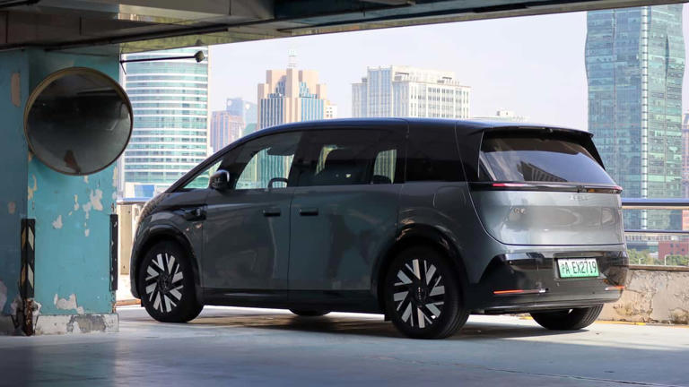 The Zeekr Mix Ultra-Luxury Van Says A Lot About Where ‘Driving’ Goes Next