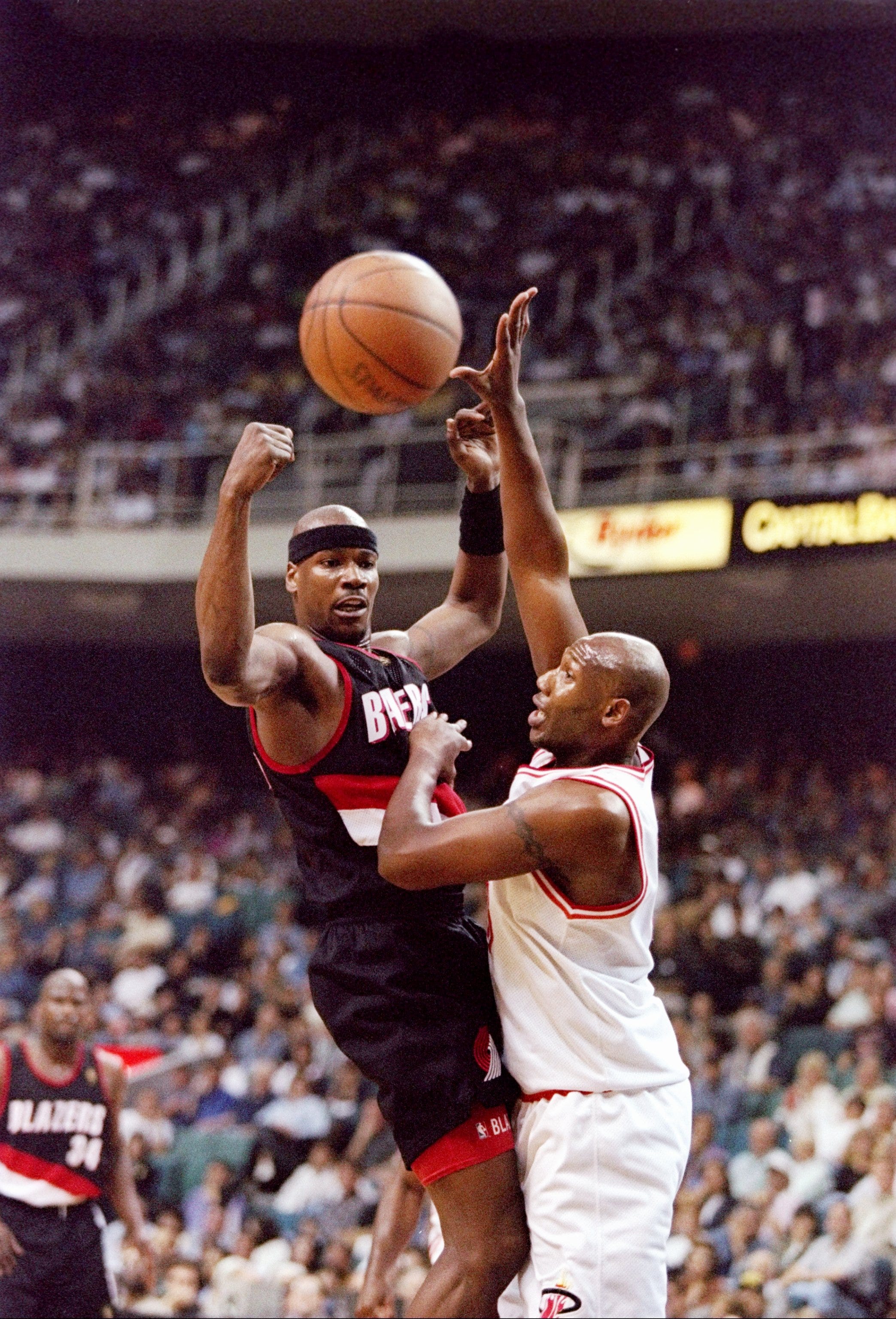 Where Giannis Antetokounmpo stands on NBA's all-time scoring list, and ...