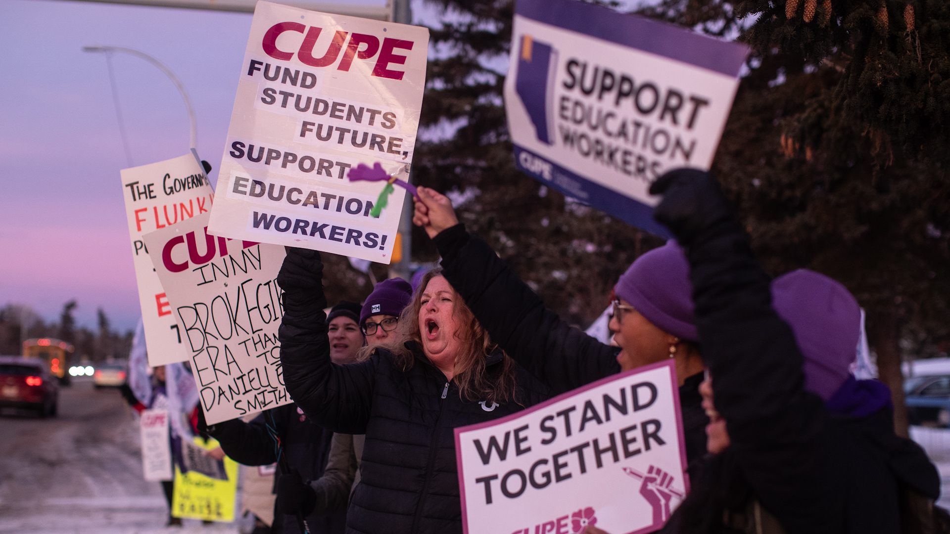 Thousands of school support workers off the job in Edmonton, nearby ...