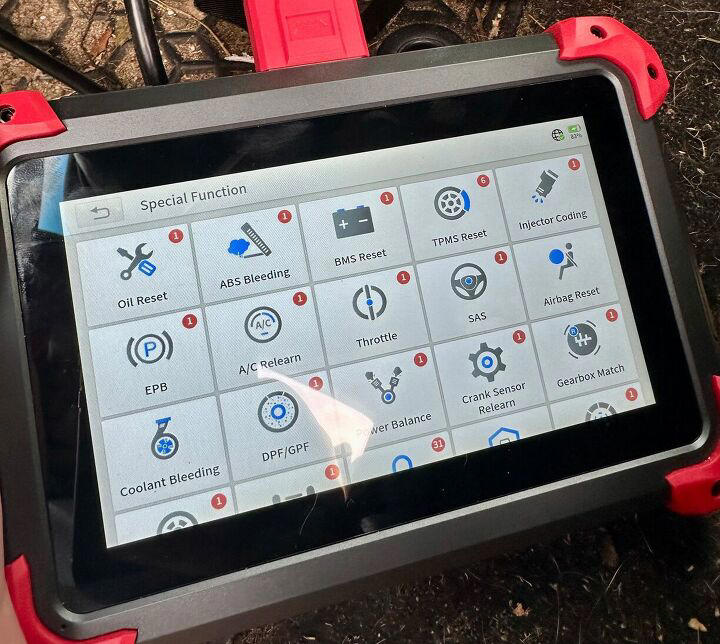 How To Use An OBD2 Automotive Scan Tool