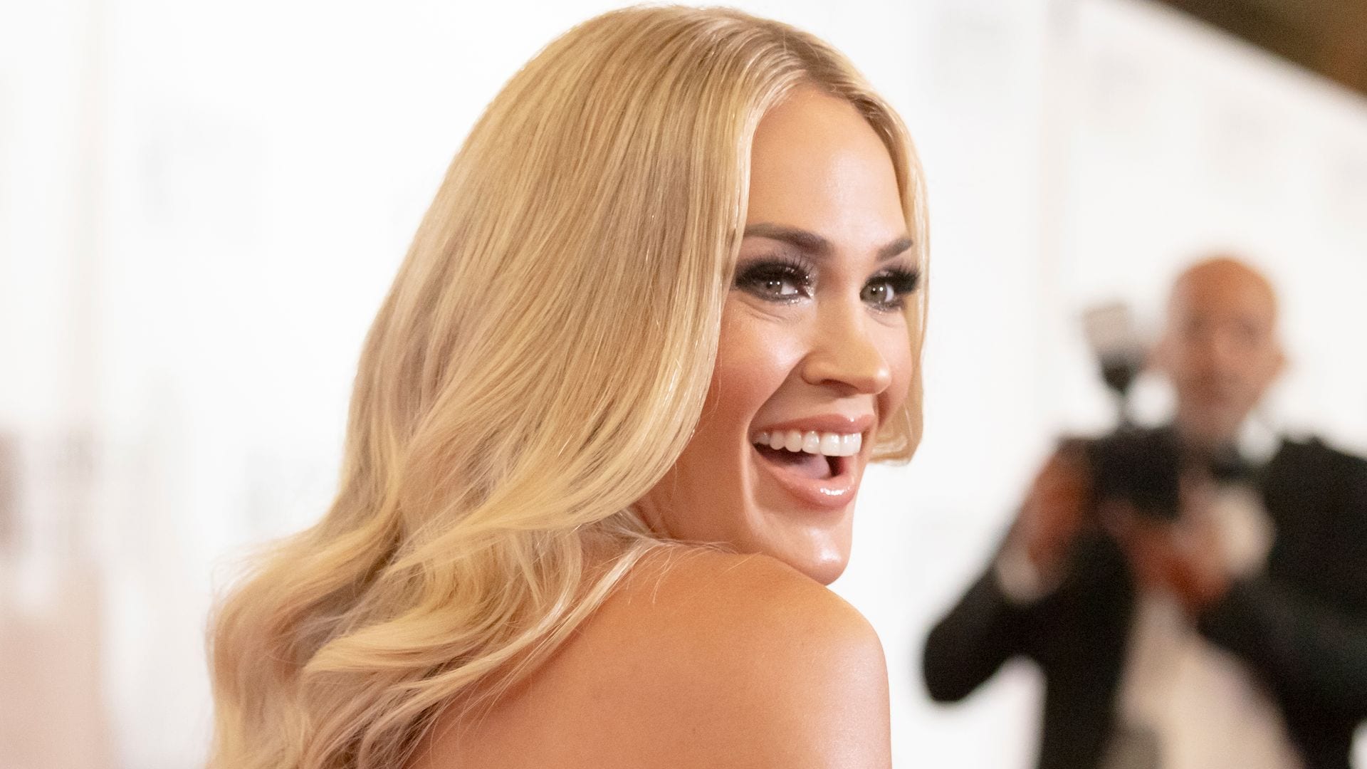 Who is performing at Donald Trump's inauguration?