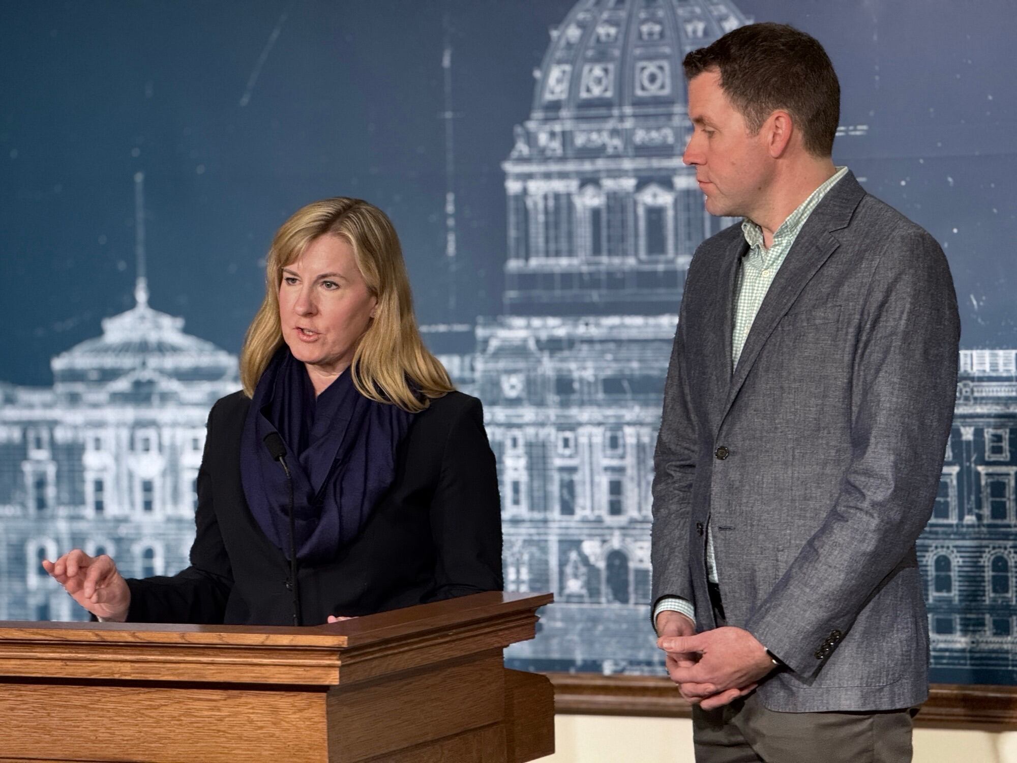 On eve of MN's legislative session, dispute over balance of power in ...