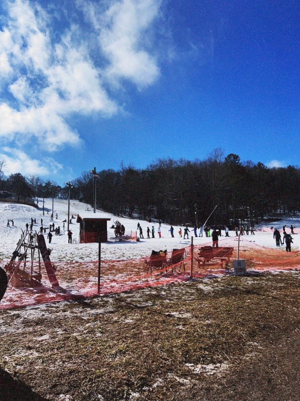 Alabama Skiers Celebrate First Open Slope in "Years"