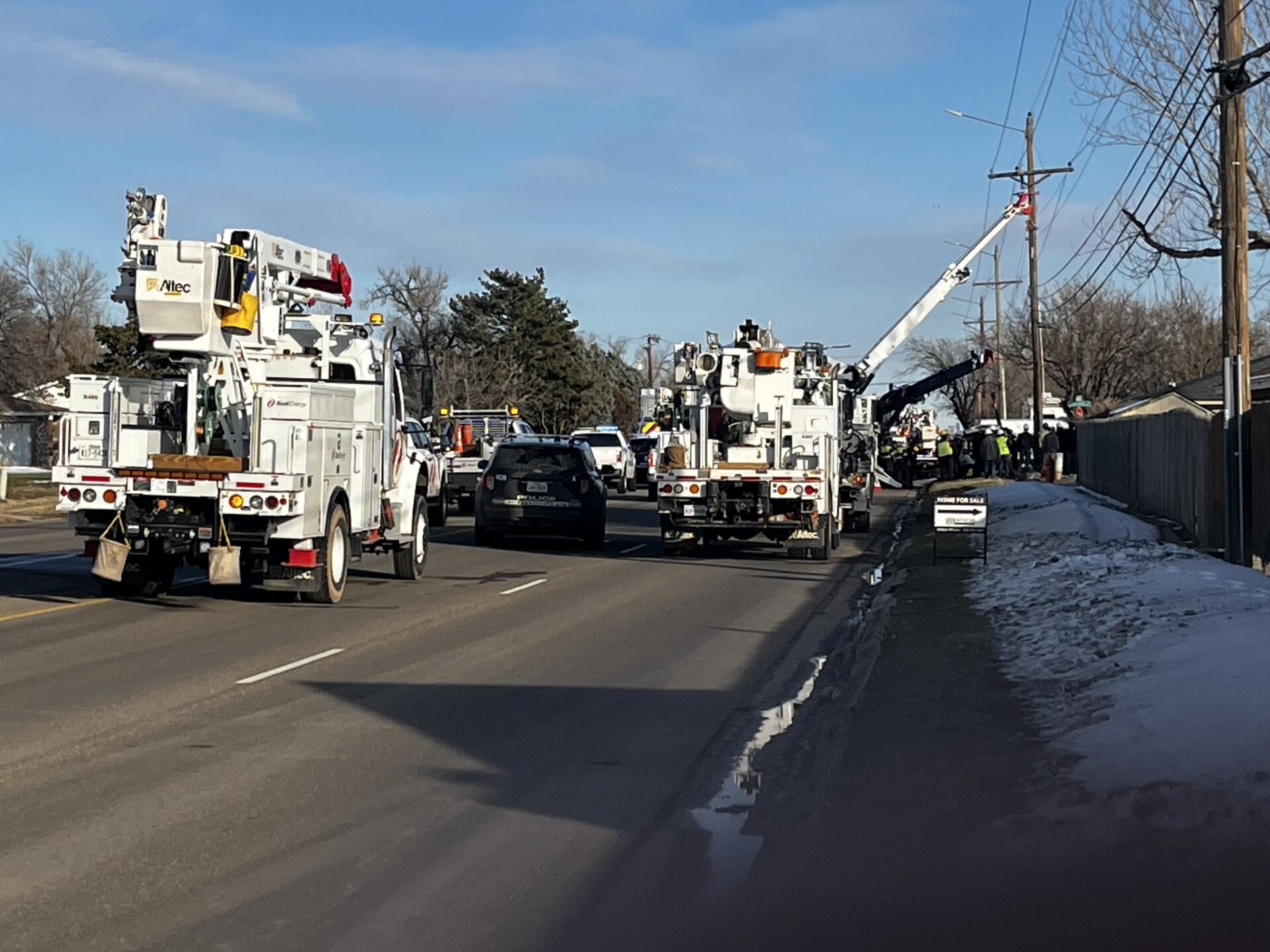 Amarillo police: 1 man dead after crash on Hillside Road and Bell Street
