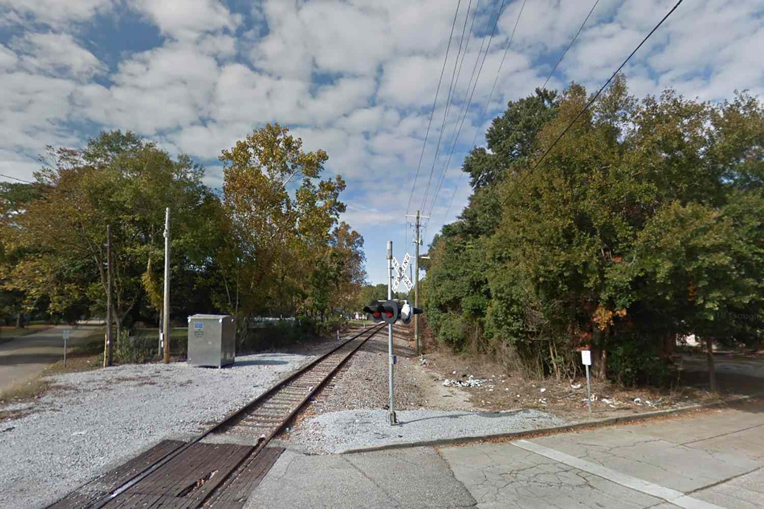 3 Men Found Dead on Train Tracks 6 Hours After They Were Hit, but ...