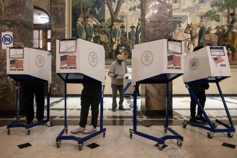 Senate majority pushes legislative package with voting, election reform