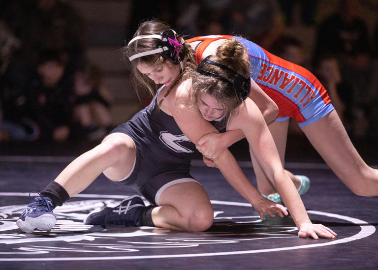 Alliance High School girls wrestling defends Top Gun title against ...