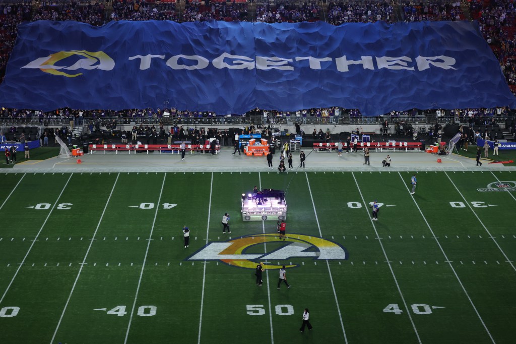 LA Rams Clinch Final Playoff Spot And Pay Tribute To First Responders ...