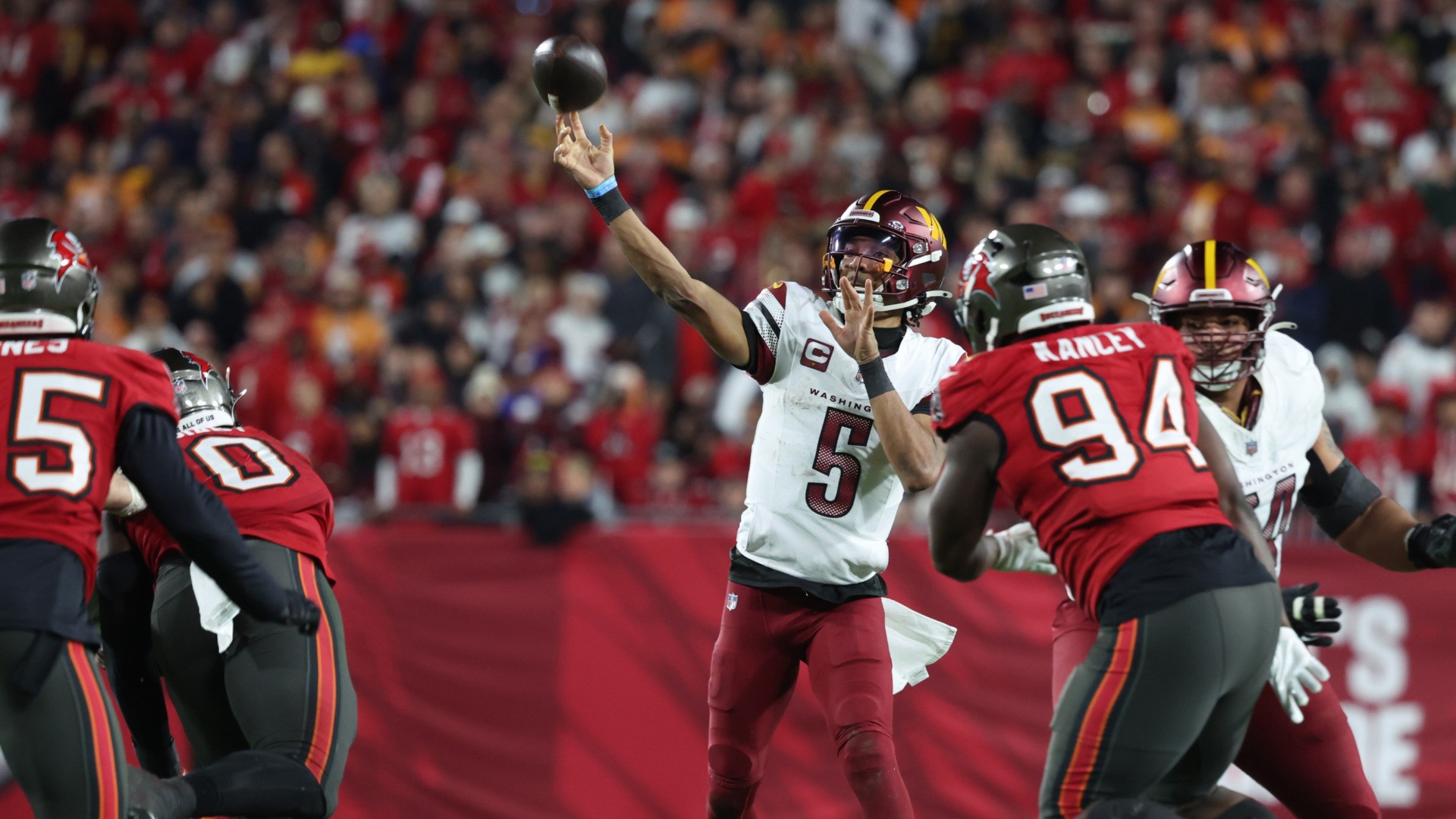 Exploring Jayden Daniels' Passing Attempts & Game Strategy