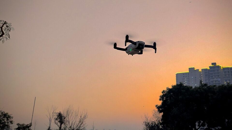 IZI Spectra drone review: A new Indian brand redefining mid-range ...