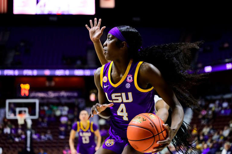 Flau'jae Johnson gives honest assessment of latest LSU women's ...