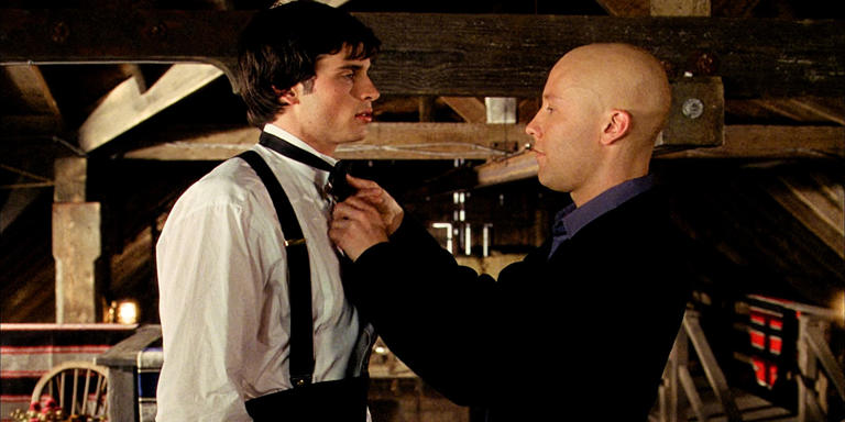 Smallville's Tom Welling Explains Why He Didn't Reprise Clark Kent Role ...