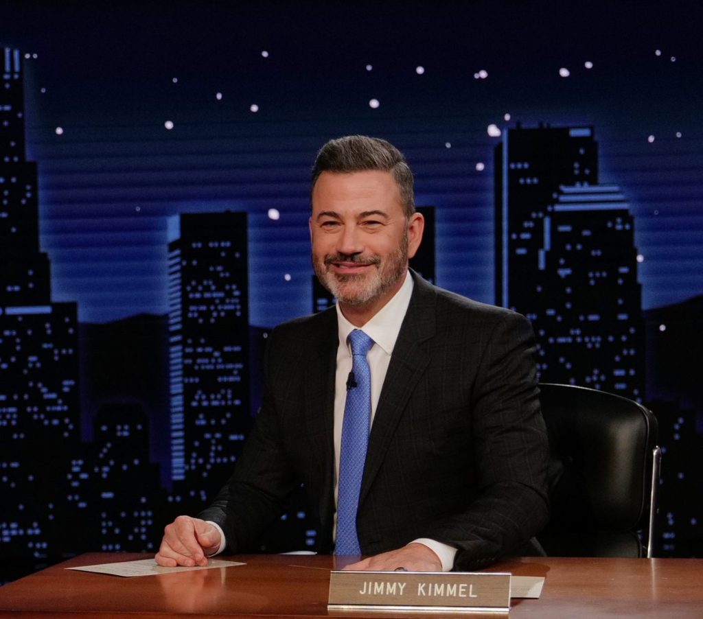 Jimmy Kimmel Gets Emotional Reacting to L.A. Wildfires | THR News Video