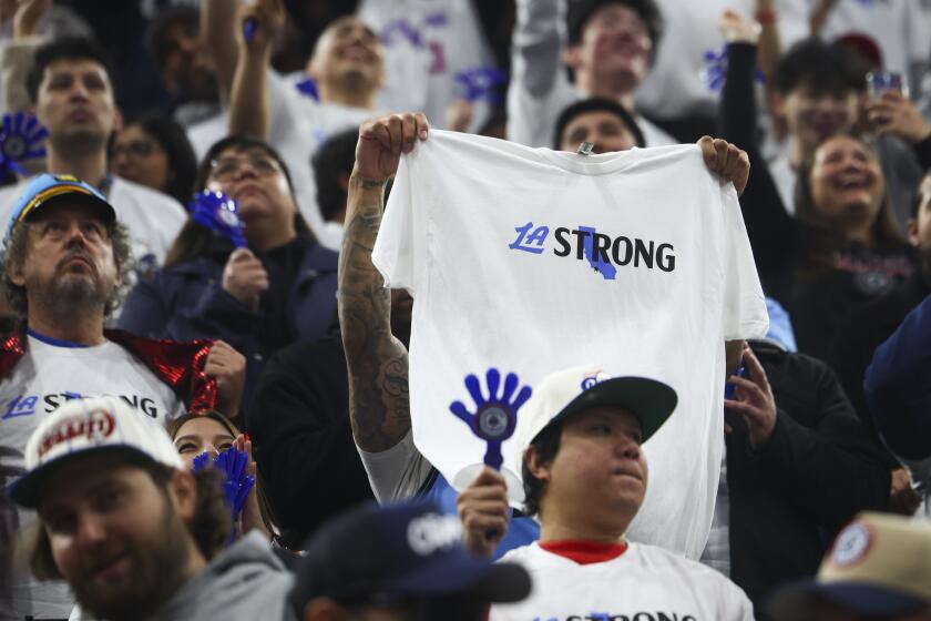 Clippers and their fans show their 'L.A. Strong' support during victory ...