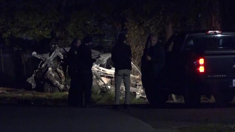 'The car disintegrated': Driver dead after SUV hit tree, burst into ...