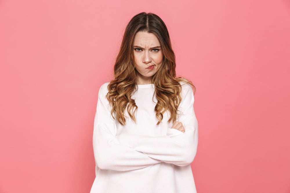 15 Signs That Someone Who Treats You Badly Is Really At War With Themselves