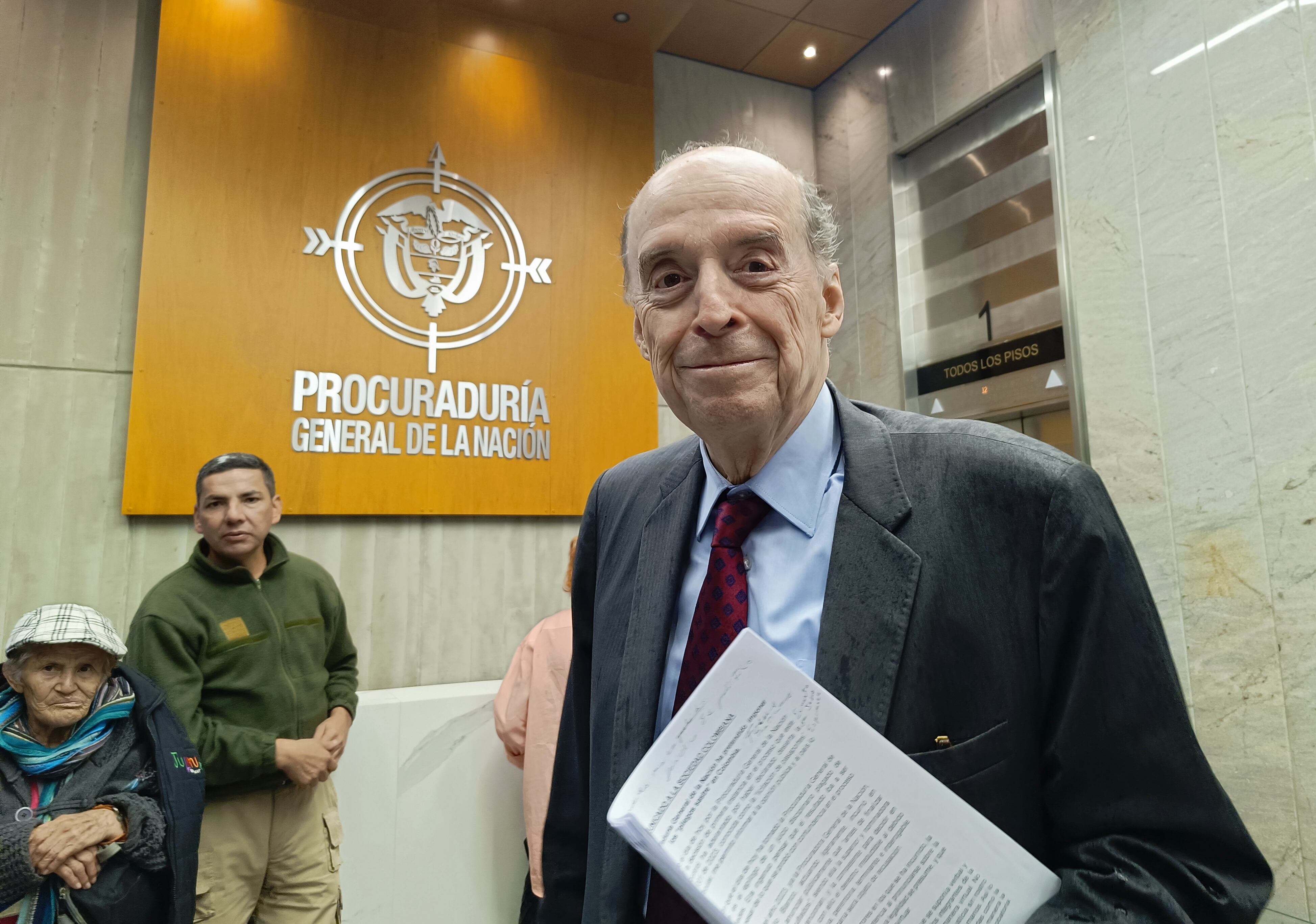 Álvaro Leyva, ¿el nuevo opositor del Gobierno Petro? Los mensajes del ...