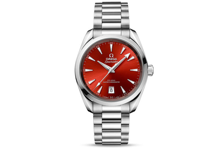 Les 15 plus belles montres rouges pour homme : Omega, Cartier, Patek ...
