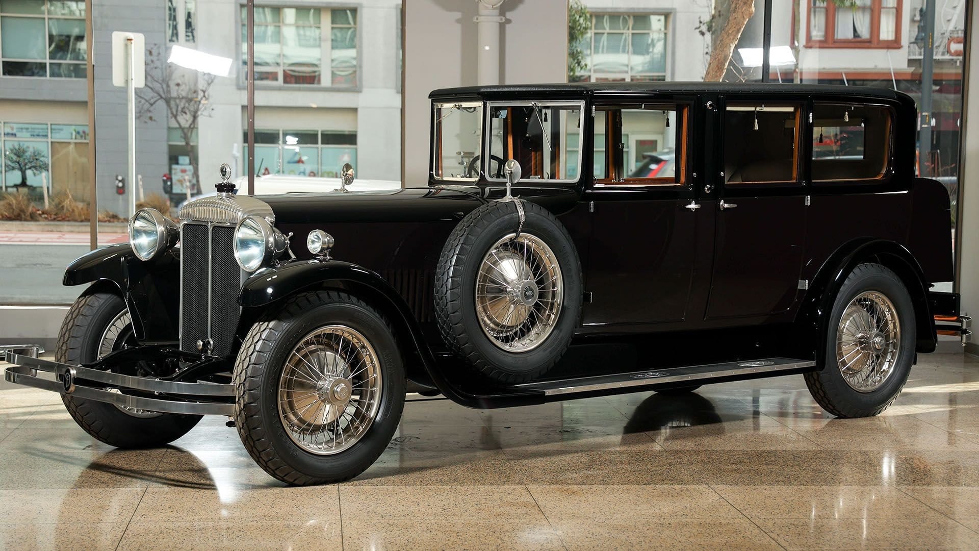 A Royal Legacy: The 1928 Daimler Double-Six 50 Type P Limousine At ...
