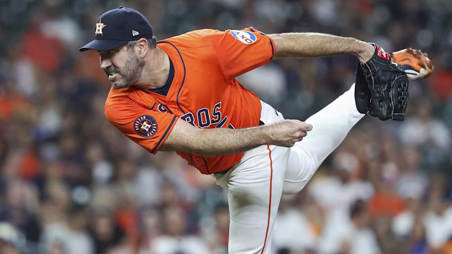 Houston Astros Pitching Legend Reflects on His Time with Franchise