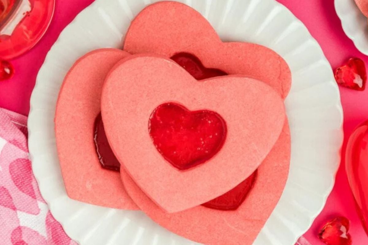 37 Valentine's Day Sweet Treats for Your Sweet Tooth