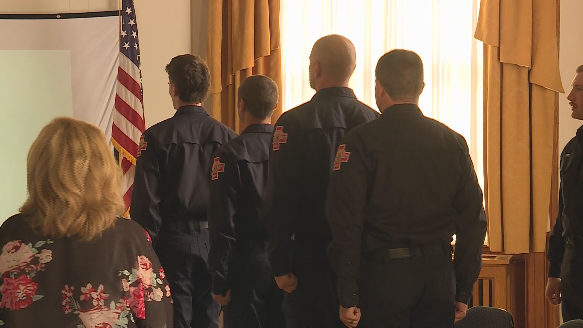 Maine sending team of forest rangers and volunteer firefighters to help ...