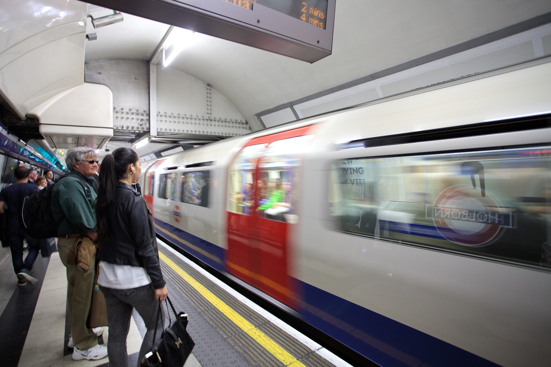 Tube and London Overground part suspended after issues with faulty train