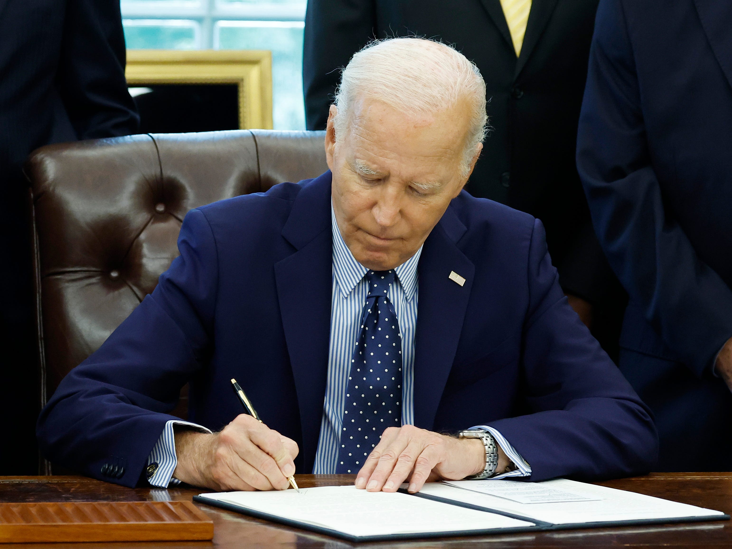 Biden signs executive order to accelerate AI infrastructure build-out ...