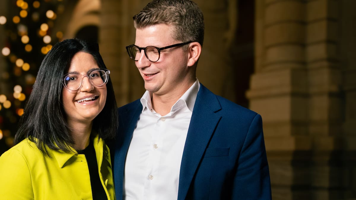 Sie wollen heiraten!: Lisa Vincenz (FDP) und Mike Egger (SVP) sind verlobt