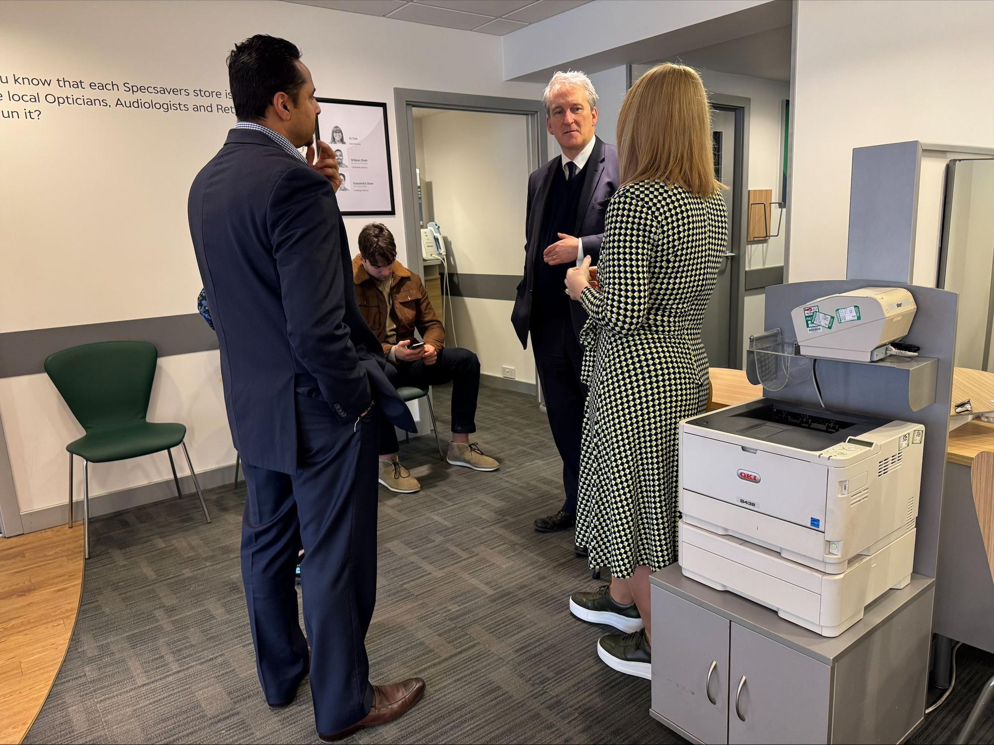 East Hampshire MP meets experts delivering eye and hearing health care ...