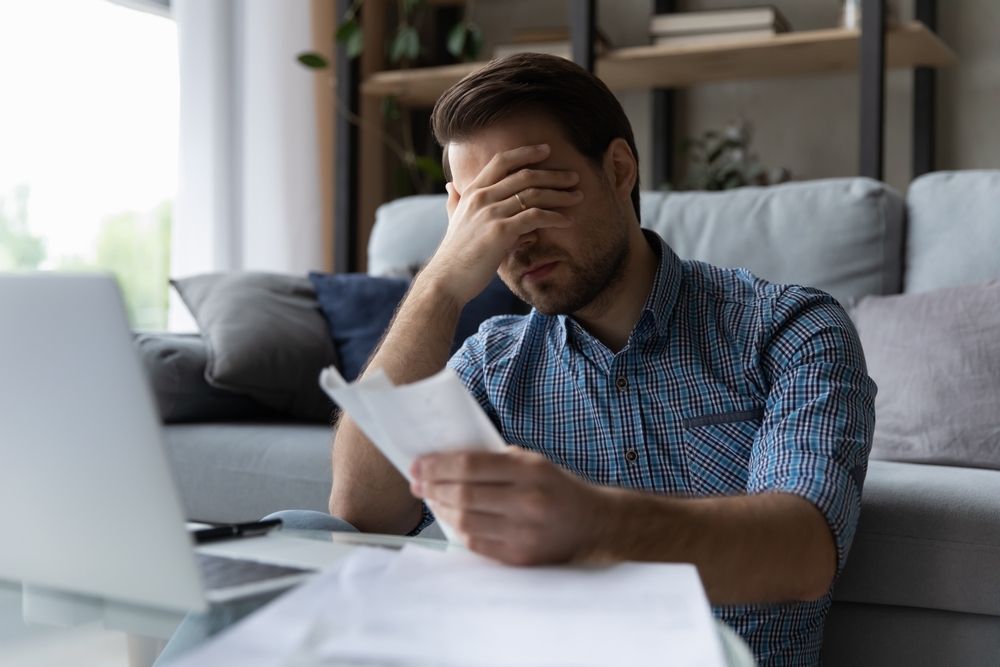 12 Signs You’re In a Bad Financial Position