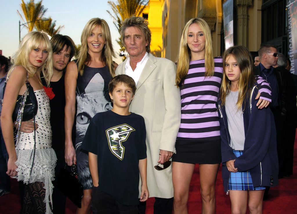 Rod Stewart's parenting struggle with his 8 kids behind closed doors ...