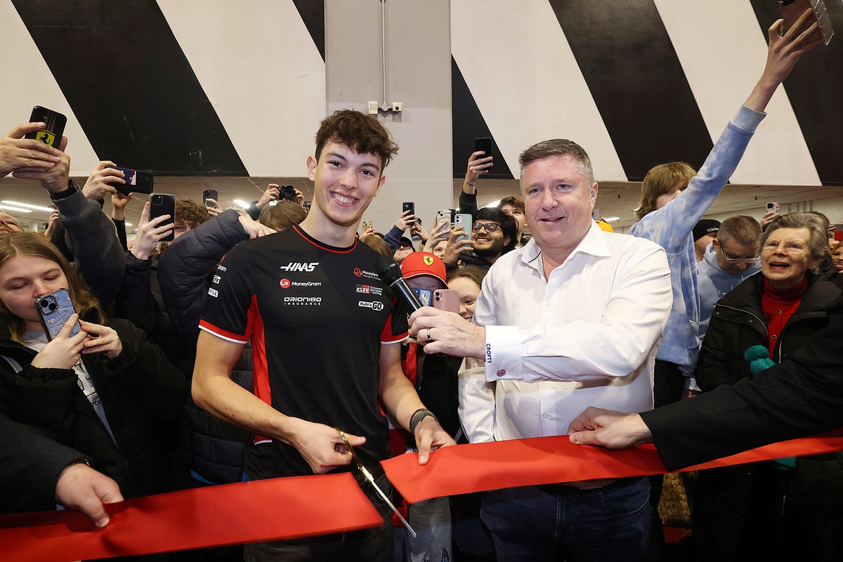 Why Bearman's Ferrari debut - and the phone data disaster that preceded ...