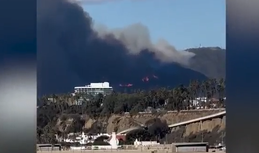 Devastating LA Wildfire Ash Clouds from Santa Monica