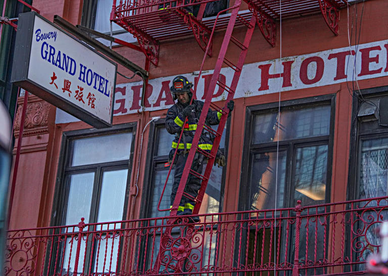 Seven firefighters injured in Chinatown as two-alarm fire rips through ...