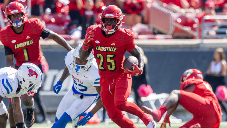 Isaac Brown named FWAA Freshman All-American Isaac Brown named FWAA Freshman All-American