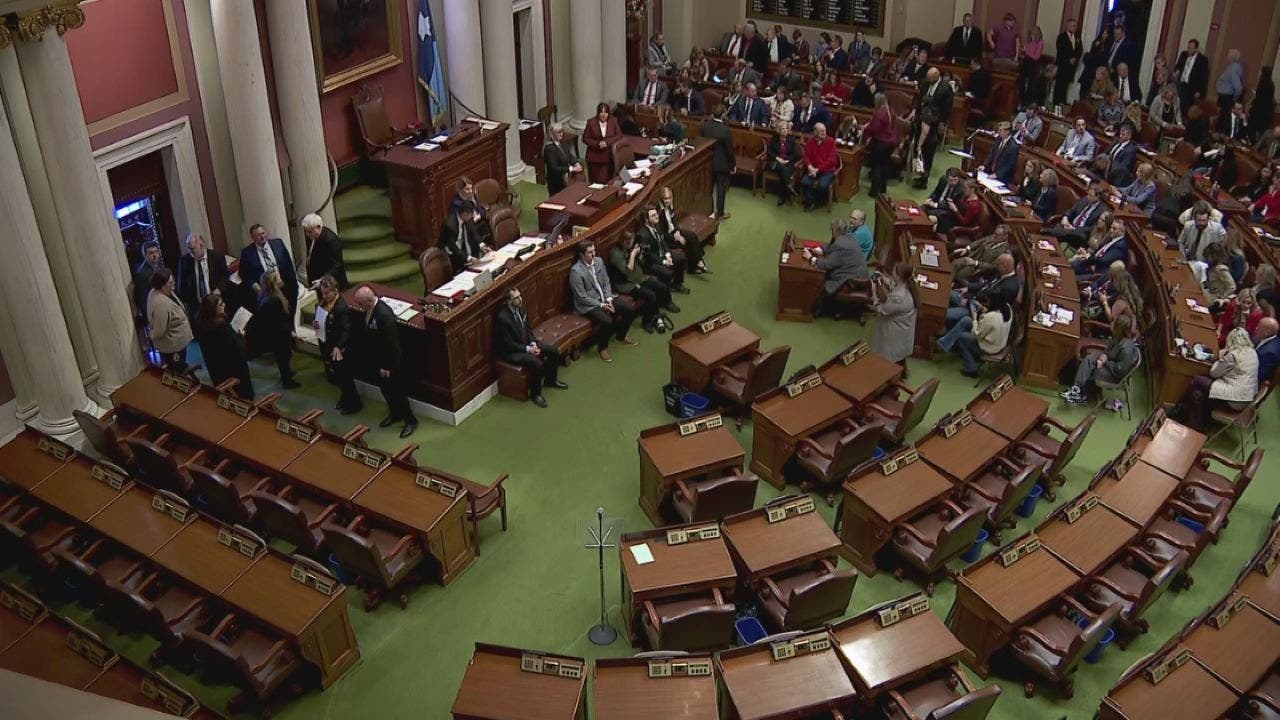 Still stuck: State Supreme Court decision can't clear Minnesota House ...