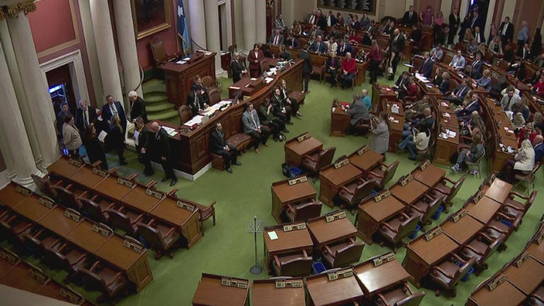 Political power struggles shift at Minnesota Capitol