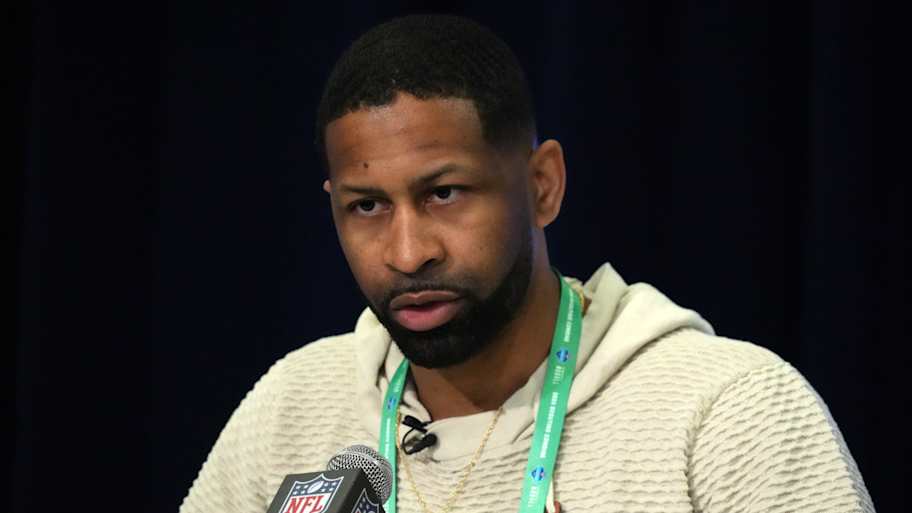 Browns Can't Get Desperate With No. 2 Pick In NFL Draft