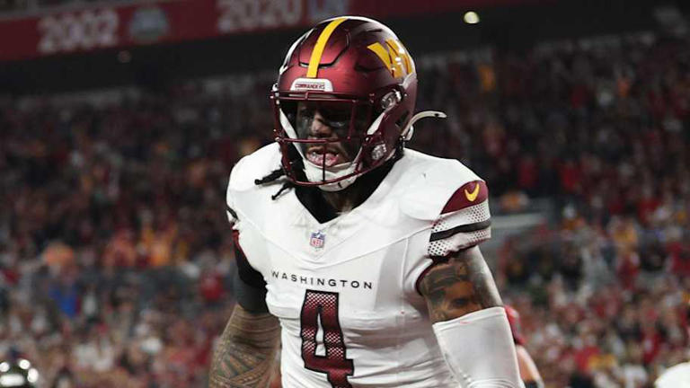 Best and Worst Graded Commanders Defensive Players vs. Buccaneers Wild Card