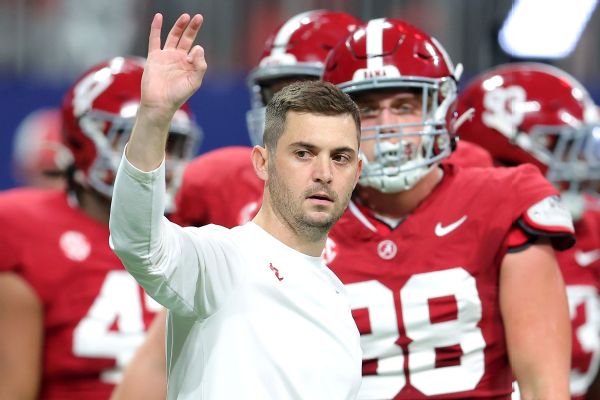 Sources: Browns promoting Tommy Rees, former Irish QB, to OC