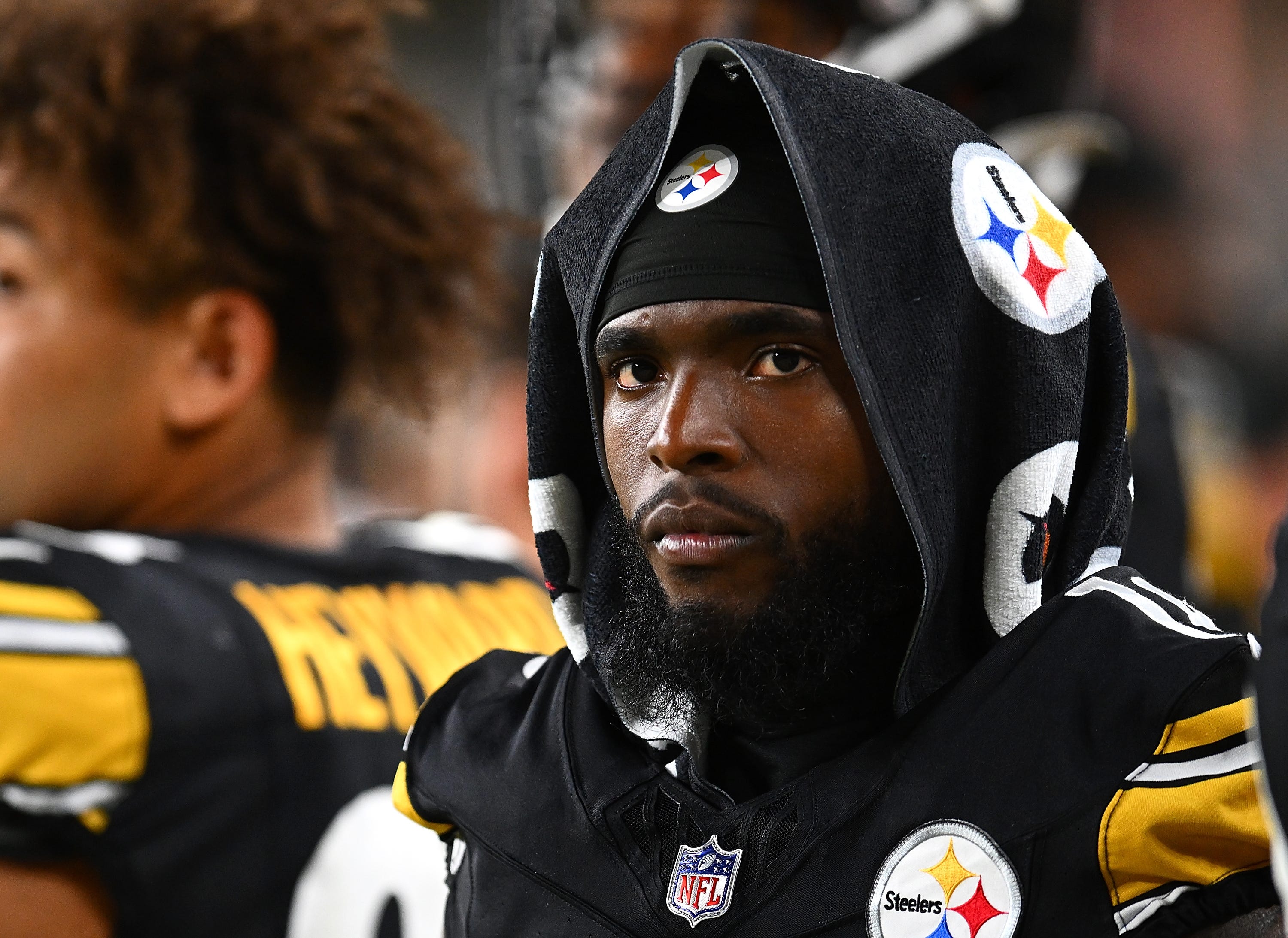 Former Steeler released by playoff team