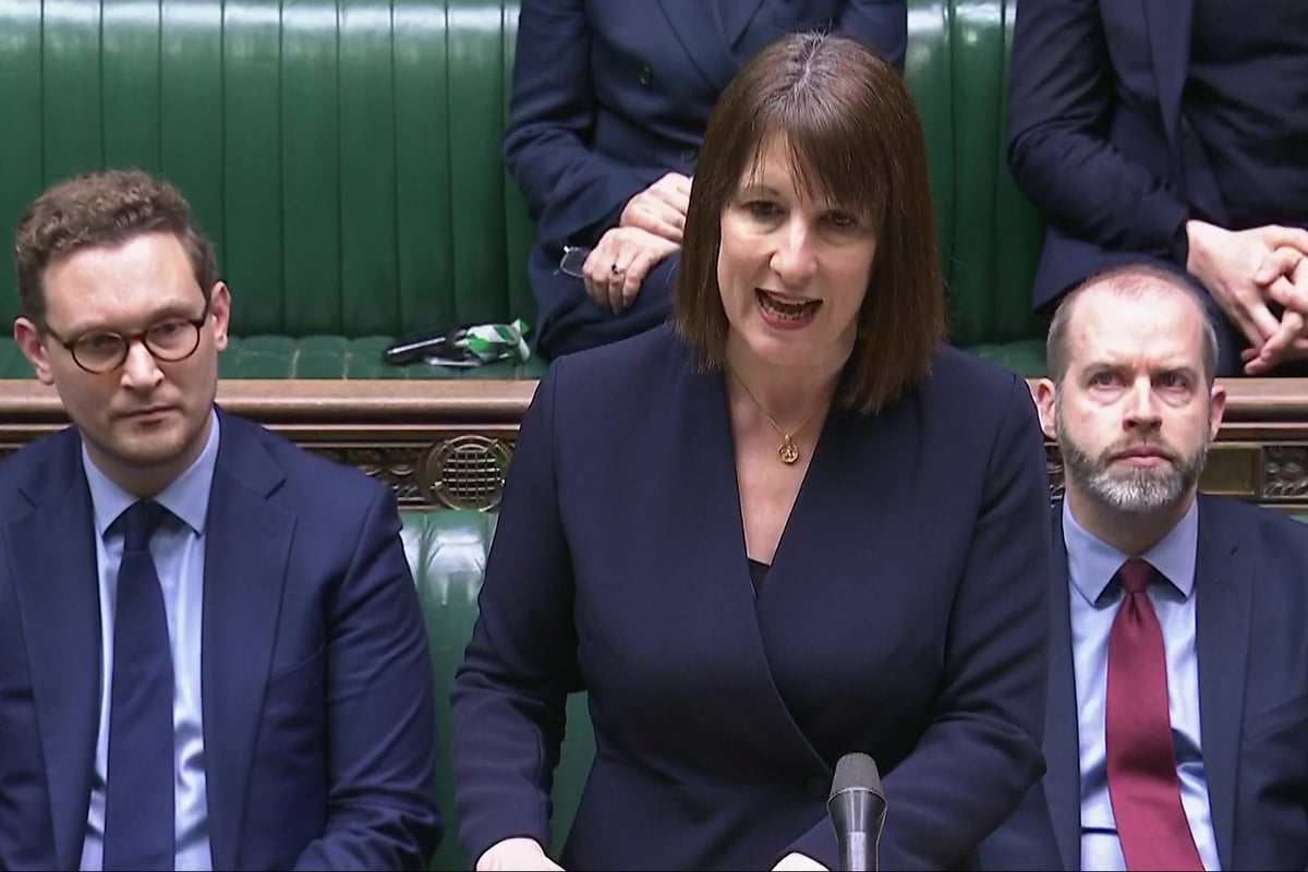 'Don't panic,' Chancellor Rachel Reeves urged after Pound's fall and ...