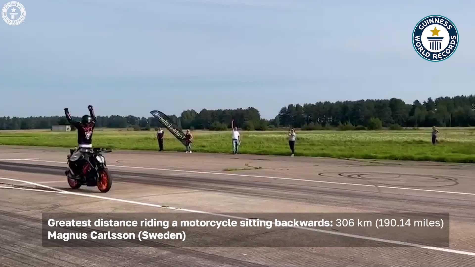 Magnus Carlsson, redefining motorcycle stunt records